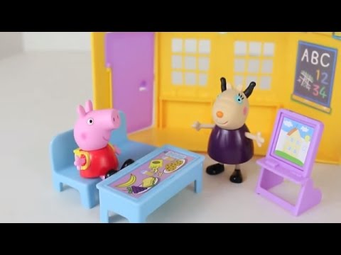 Peppa Pig Schoolhouse Peppa Pig House with Madame Gazelle Peppa Pig ...