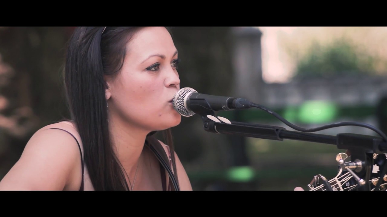 Rust & Locks Unplugged sessions - Jolene cover - YouTube