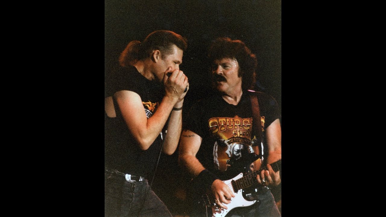 Danny Hull - www.PITOIP.com - YouTube