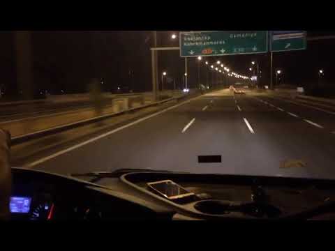 Bazen şeritlerde kaybolur gidersin. Axor 42 ton antep yolu