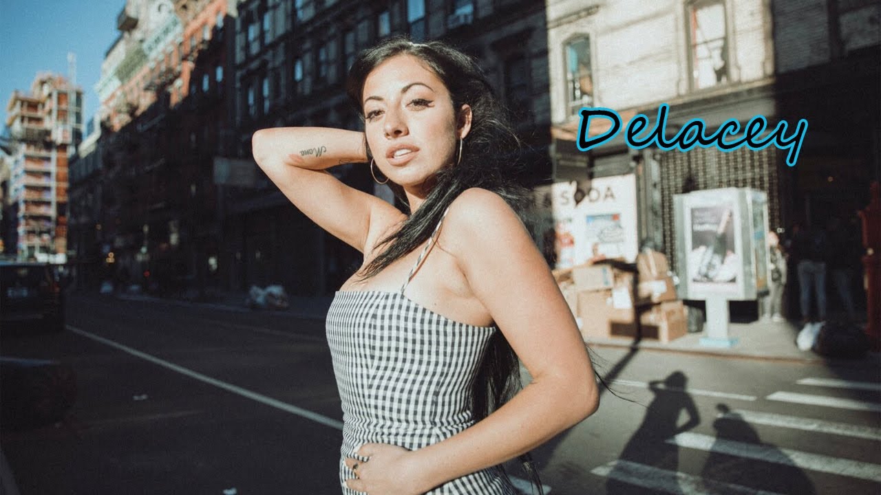 Dream it possible - Delacey - Lyric video - YouTube