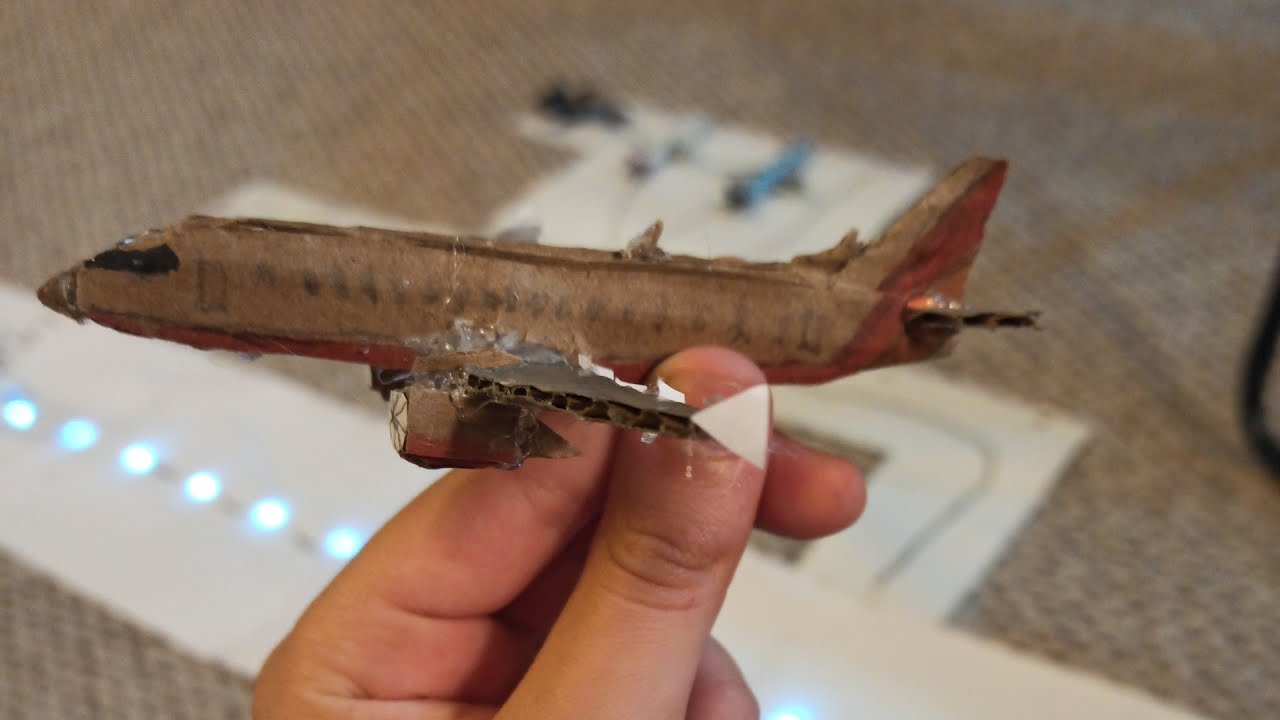 let's discuss my cardboard 737 - YouTube