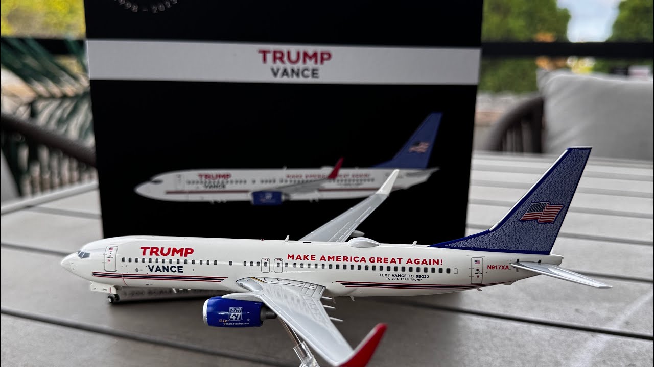 Gemini 200 Trump Vance 737-800 Model Unboxing - YouTube