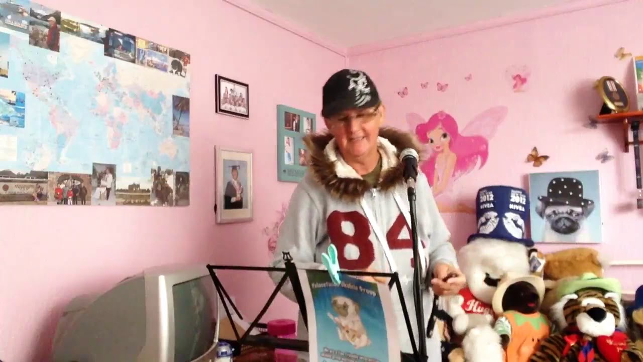 Boss PUG Covid 19 - YouTube