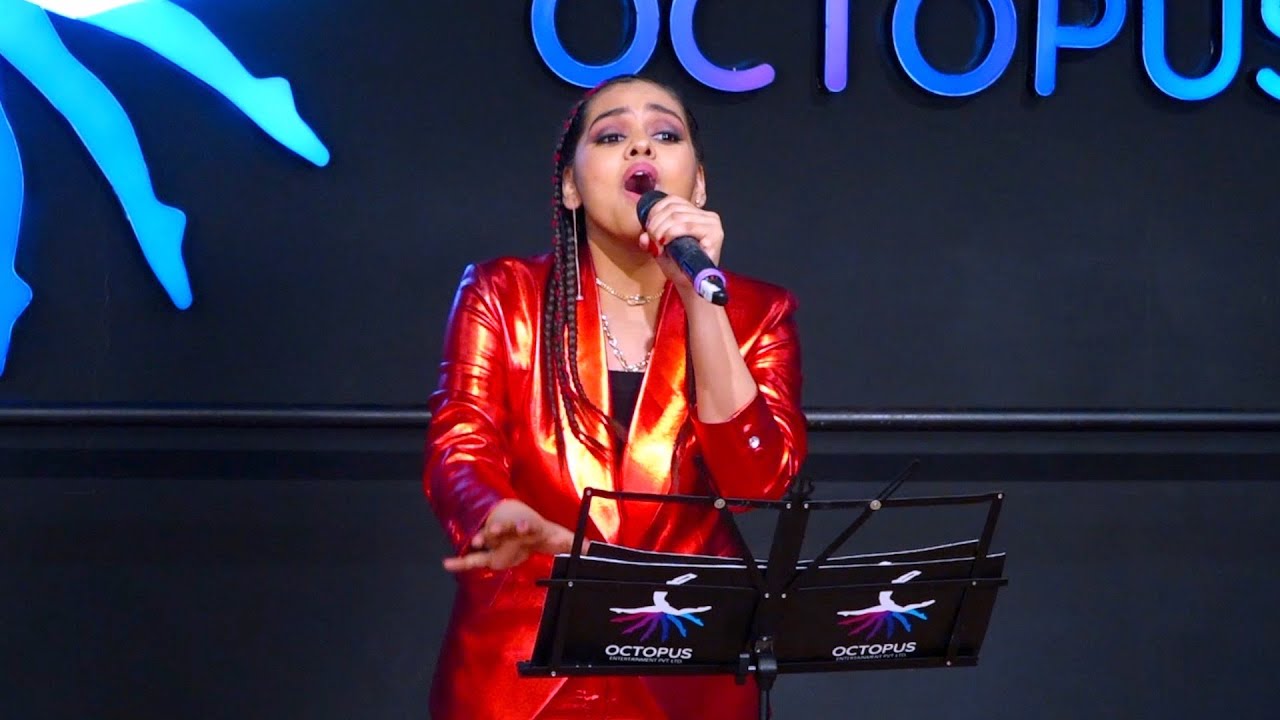 Shanmukha Priya Rocking Performance on 'Jawani janeman' song - YouTube