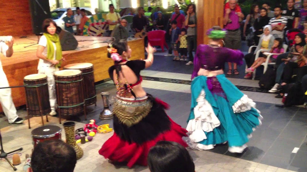Tugu Drum Circle + TRIBE Dance Circle : MAPKL Earth Hour Fest 2013 ...