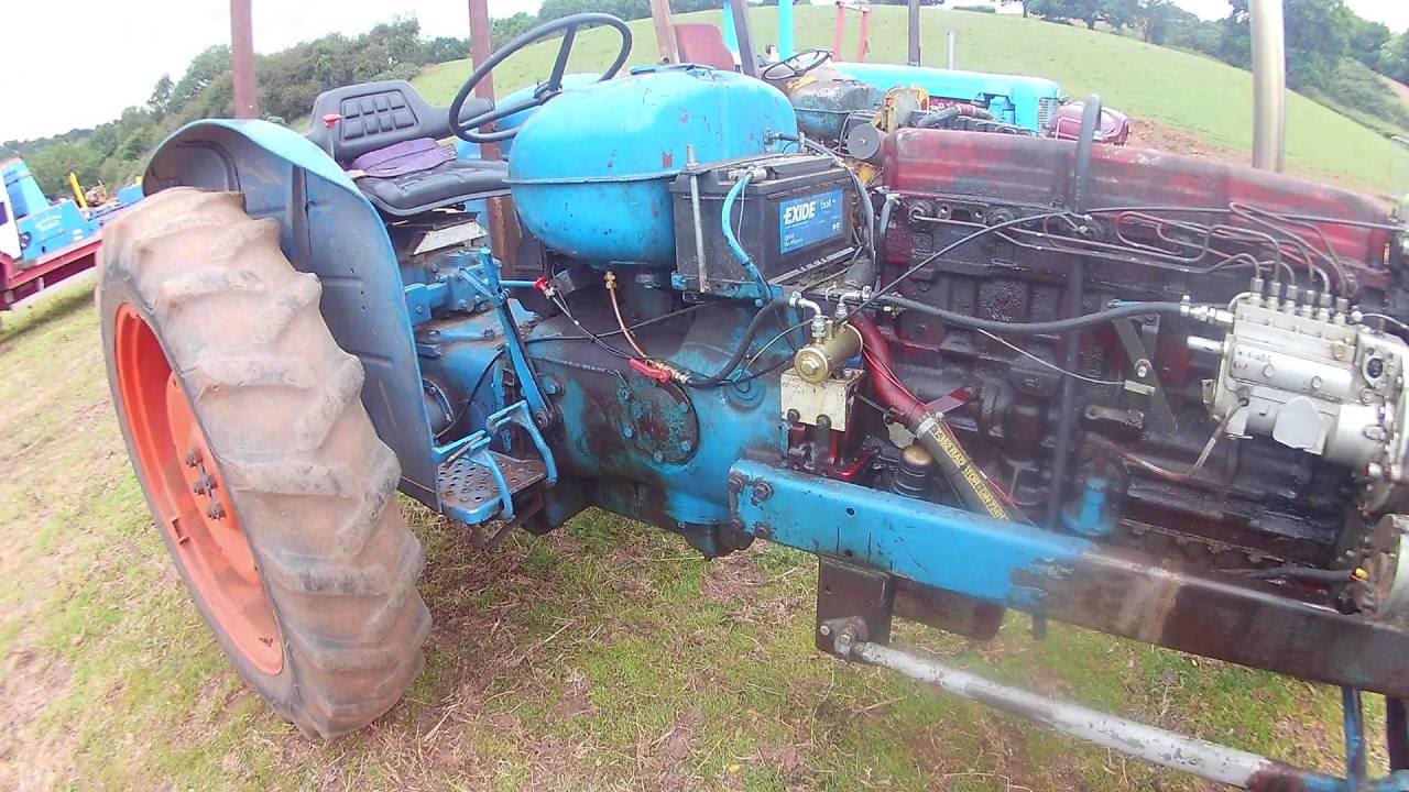 Fordson Major Modified diesel tractor - YouTube