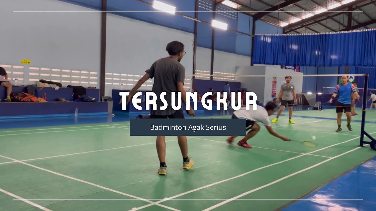 Main Badminton Agak Serius di Gideon Badminton Hall - YouTube