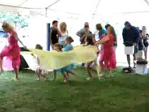 The Caterpillar Dance - YouTube