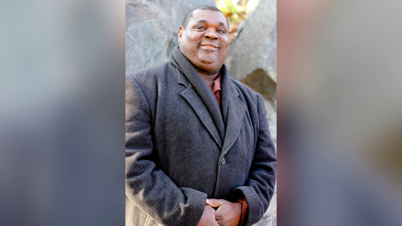 Brother Roland- Give Thanks To The Father - YouTube