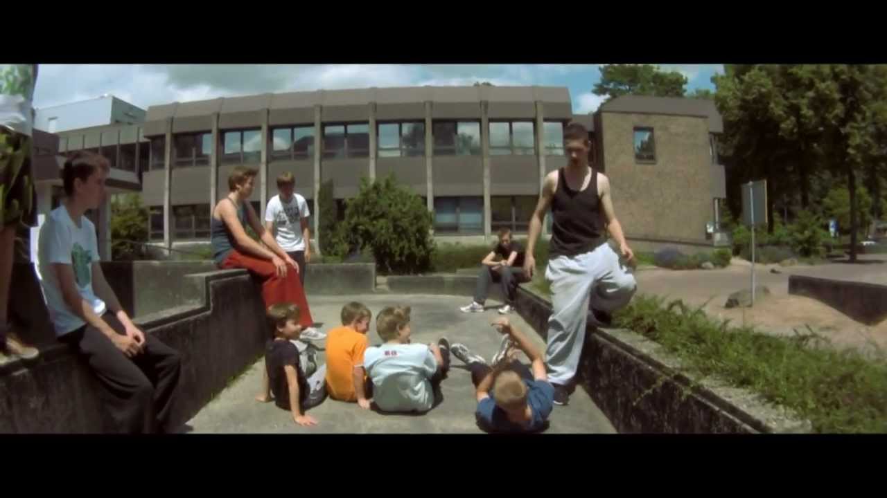 New Kids Jump on the Block V2 - YouTube