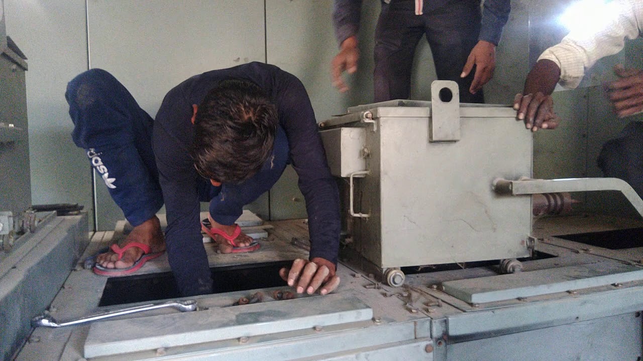 vacuum circuit breaker | maintenance of VCB pannel - YouTube