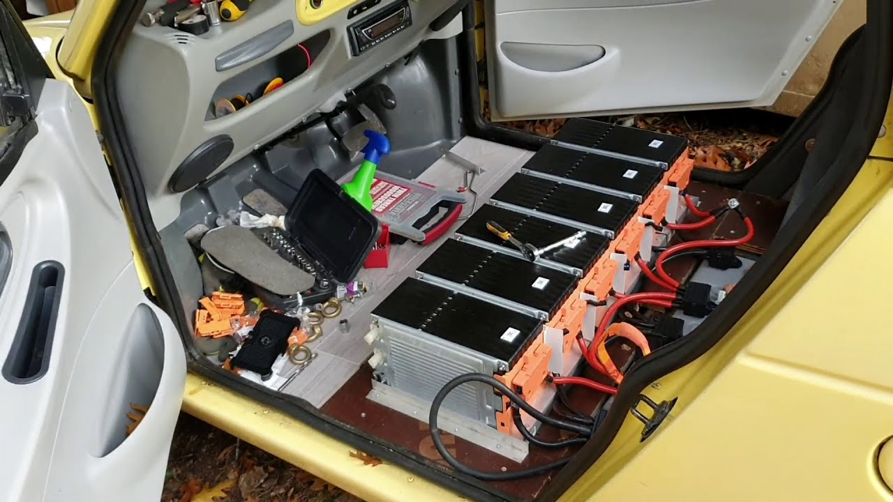 REVA G-WIZ: Yellow Wiz Lithium-ion conversion pt.7 - wiring up the ...