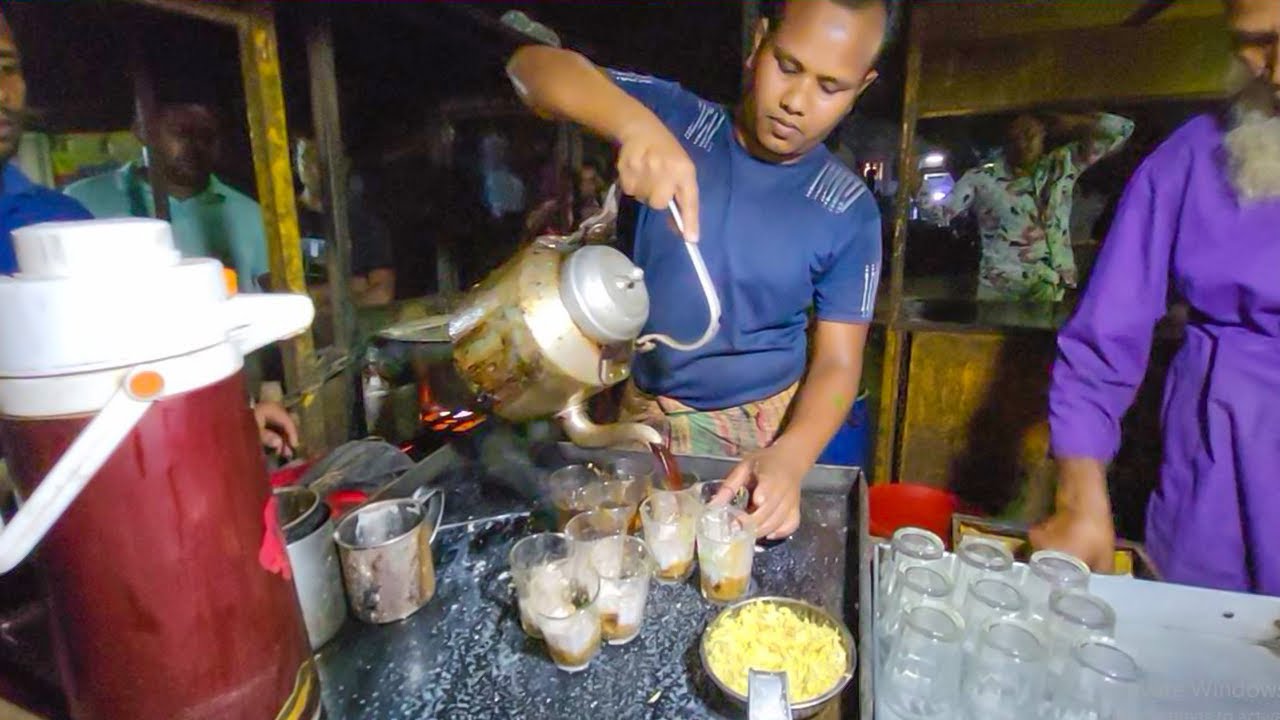 Fastest Famous Chili Tea Making of Kishoreganj | Bangladeshi Street ...