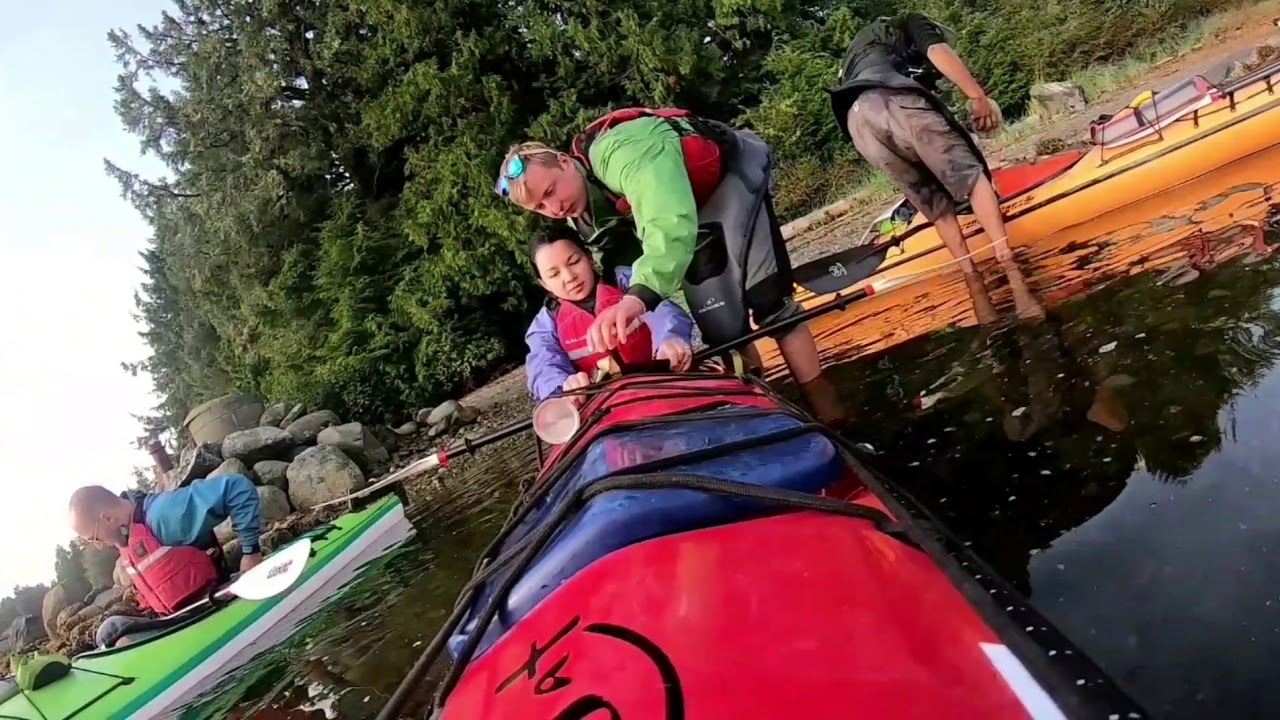 Sea kayaking, Pacific Rim at Vancouver Island - Sept 2019 - YouTube
