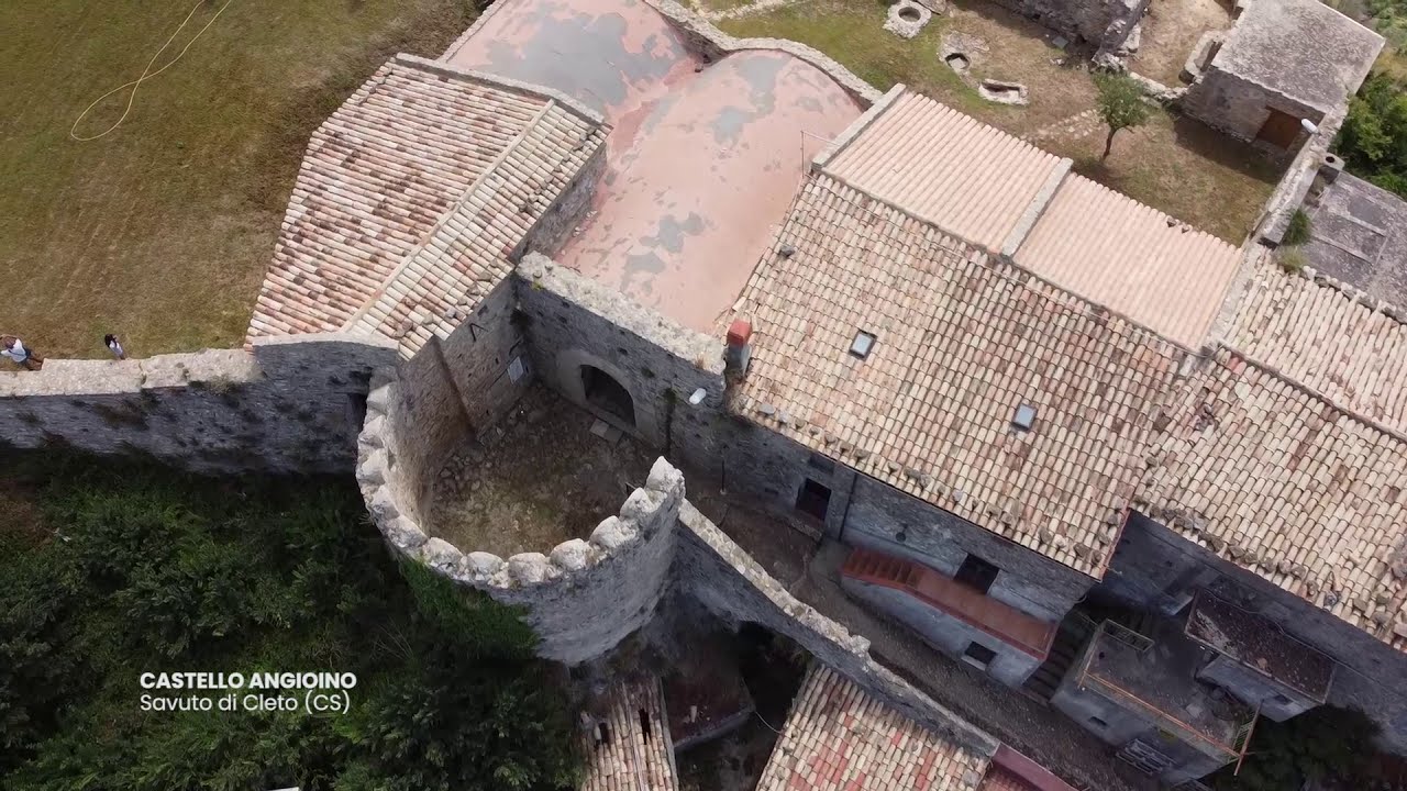 Savuto di Cleto , il guardiano del fiume | Borgo Pietramala - YouTube