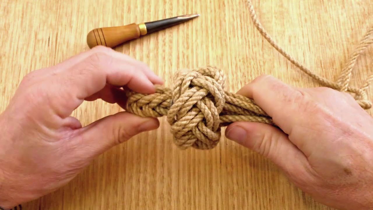 FootRope Knot variation - YouTube