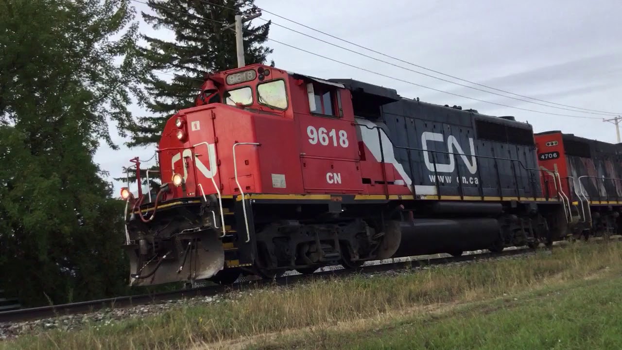 CN M556:CN 9618 CN 4706 at Desbiens,Qc 09/30/2018 - YouTube