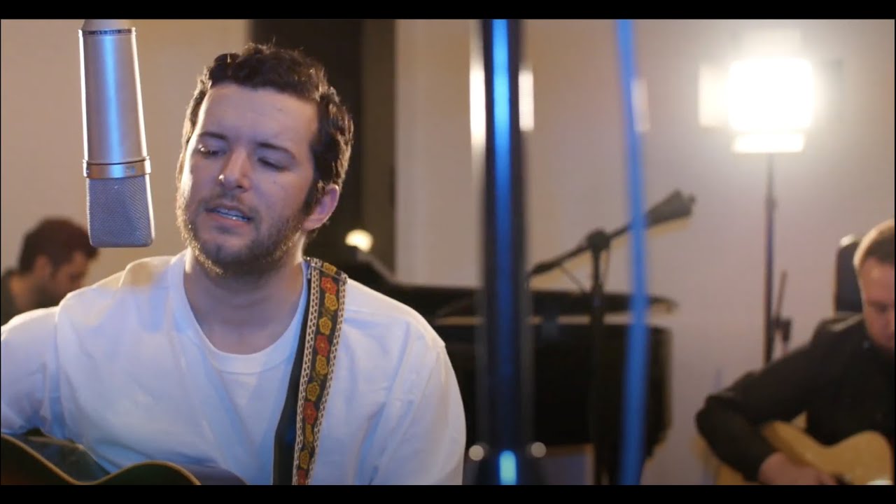 Dan Harrison - Nowhere Bar (Official One Take Acoustic Video) - YouTube