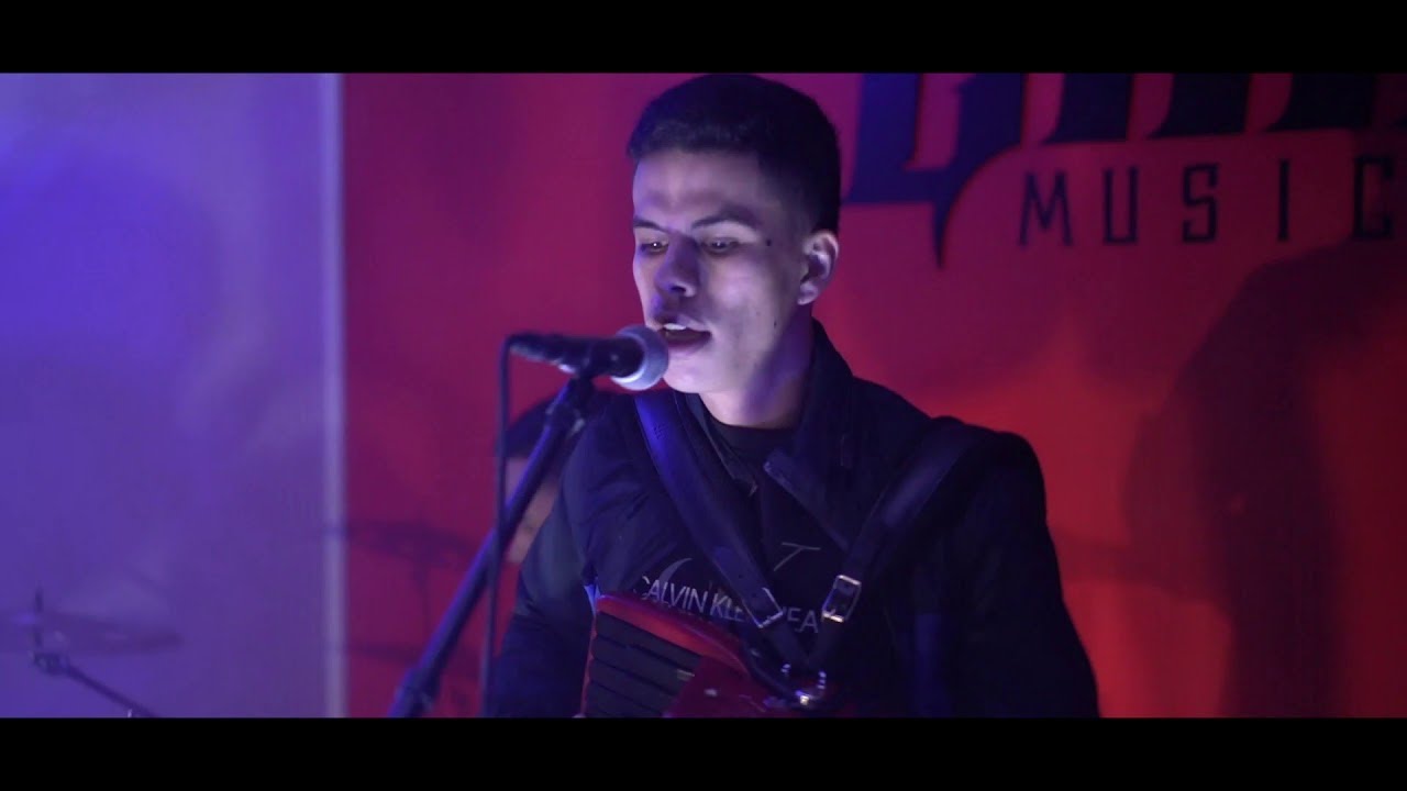 Los Nuevos Mayores "El Shorty" (Cover) 2019 - YouTube