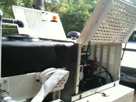 John Bean Sewer Jetter, Walkaround 7020D - YouTube