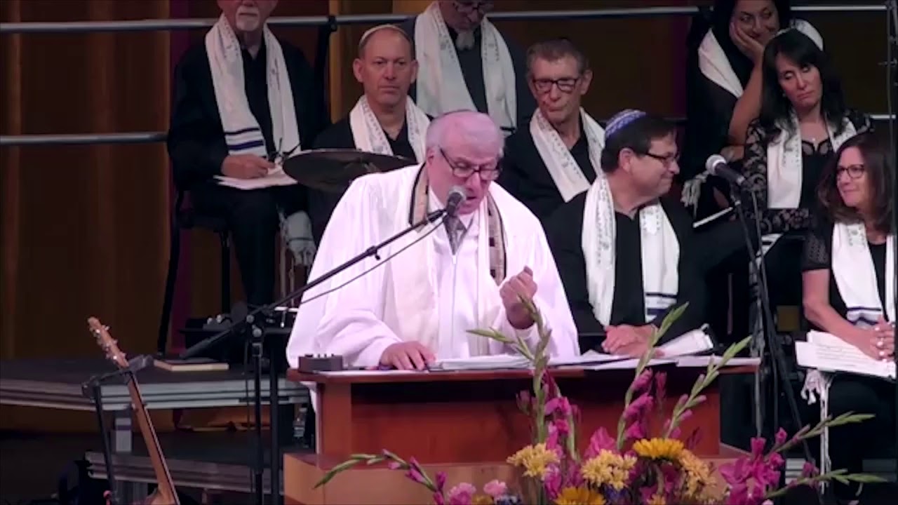 "Grateful" by Cantor Doug Cotler - Erev Rosh Hashana 2018 - YouTube