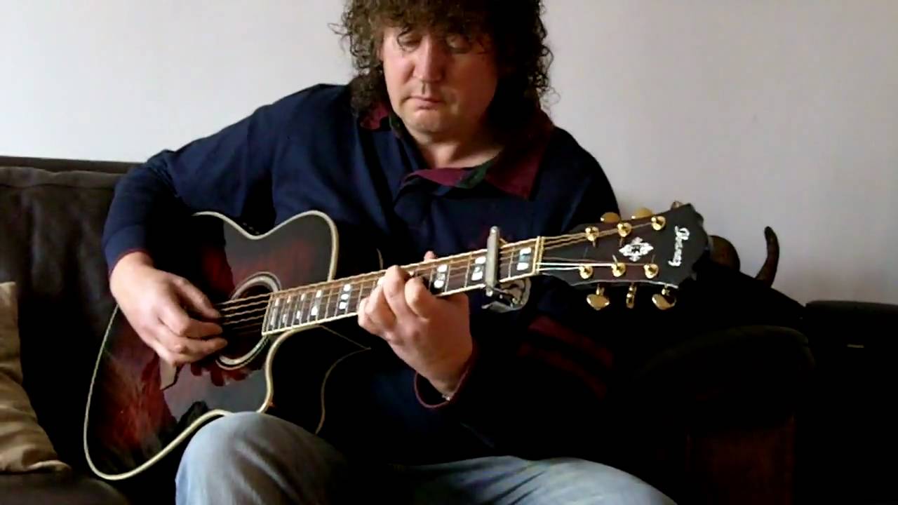 Sex On Fire Acoustic Guitar Instrumental Youtube 8648