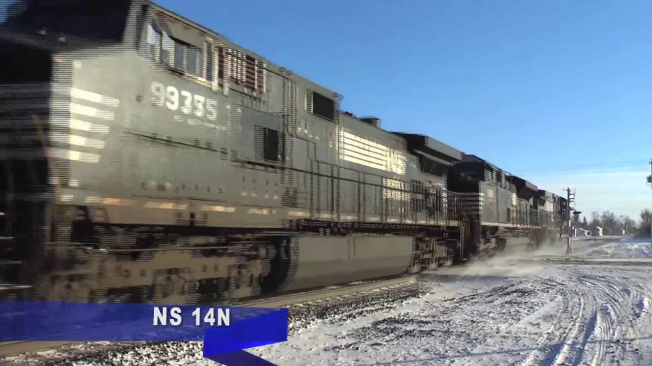 Midwestern Trains in 2010 - YouTube