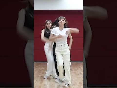 Jihyo Focus - Feel Special Dance Practice