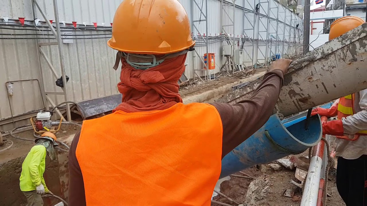 Site record - casting concrete Cap beam - YouTube