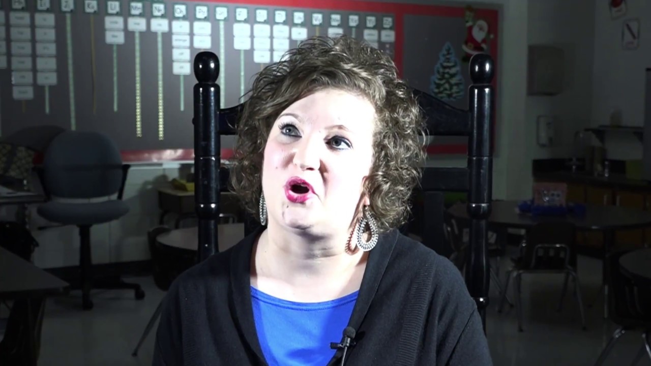 SARAH WYATT: SUSIE DASHER 2017-18 TEACHER OF THE YEAR - YouTube