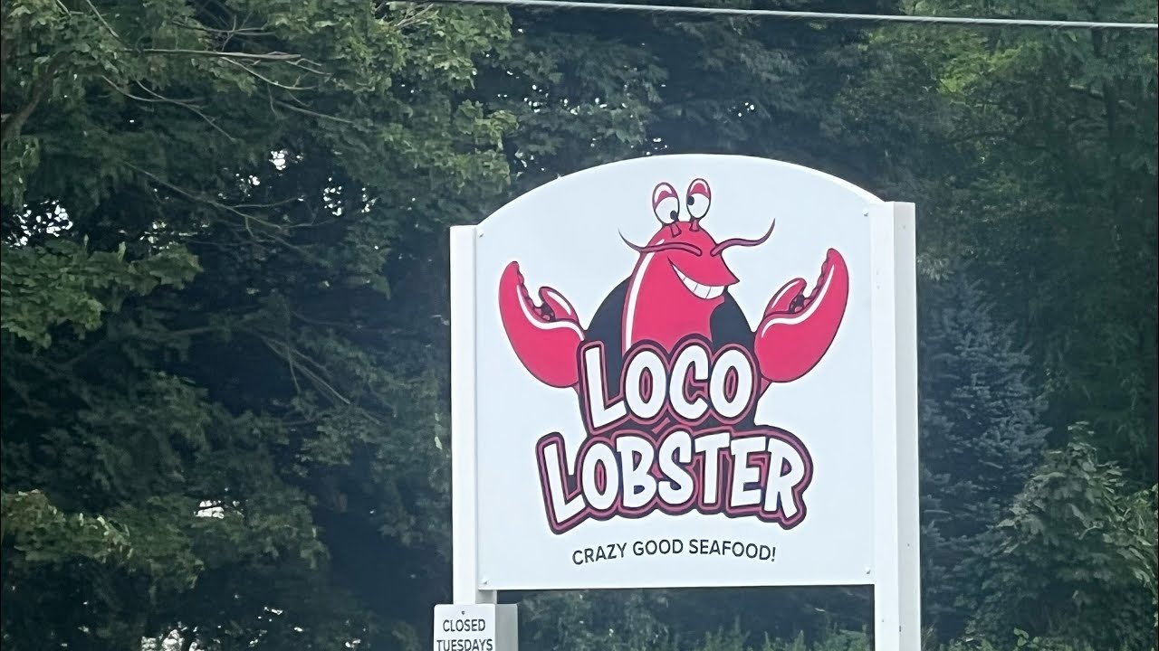 First time trying loco lobster! - YouTube
