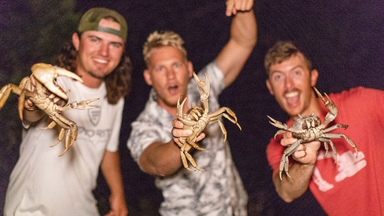 LAND CRAB Hunting in The Cayman Islands! {Catch Clean Cook} - YouTube