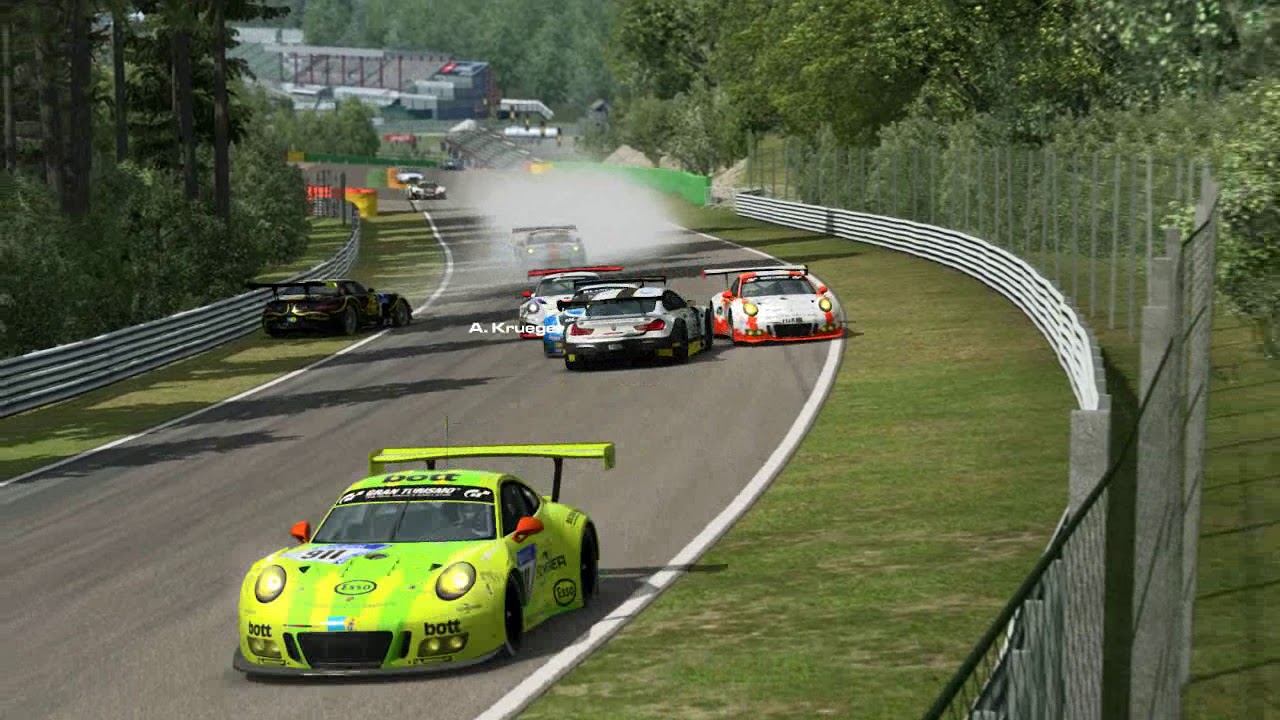 Big Crash in Spa (GTR3 Race room Online game) - YouTube