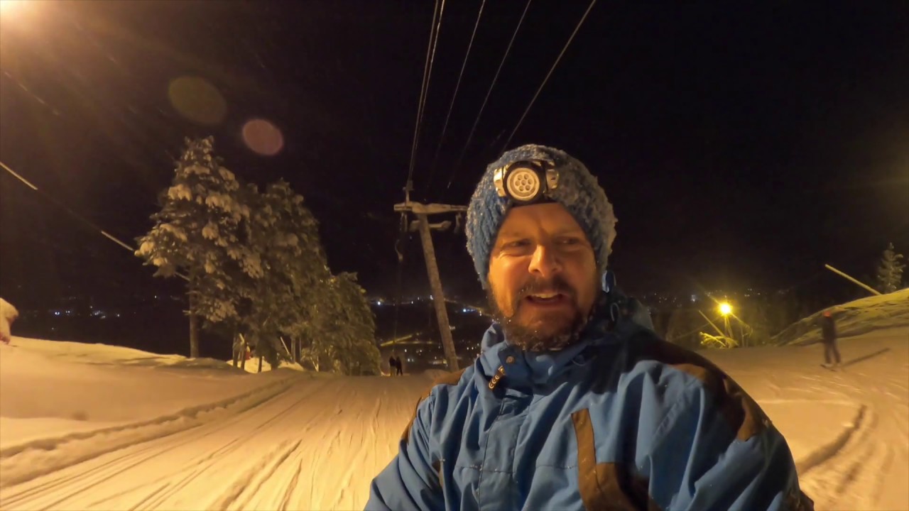 First time night snowboarding in Norway + first snowboard jump - YouTube