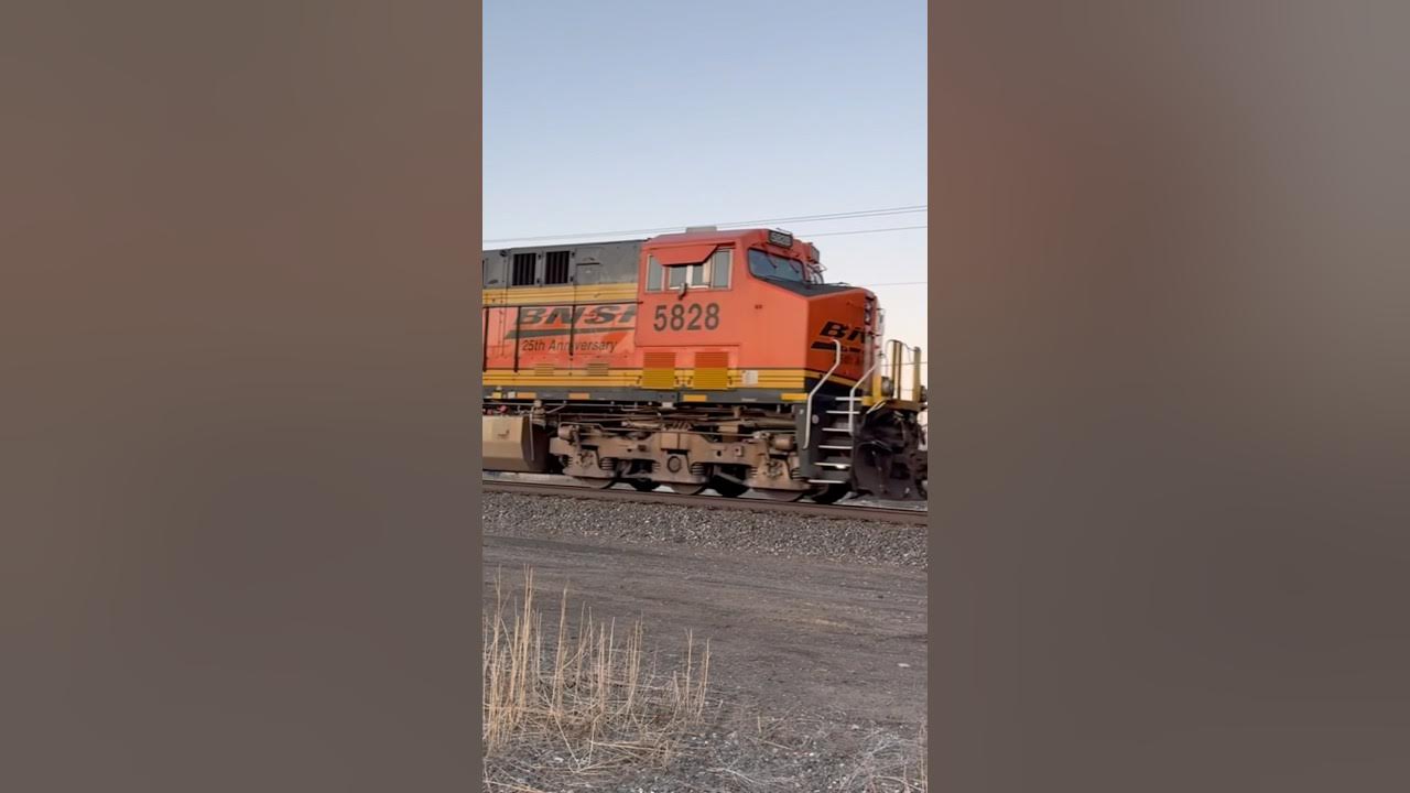 “BNSF 25th Anniversary Unit!! - YouTube