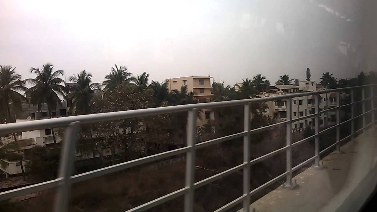 Bangalore Metro green line - Mantri square Sampige road station to ...