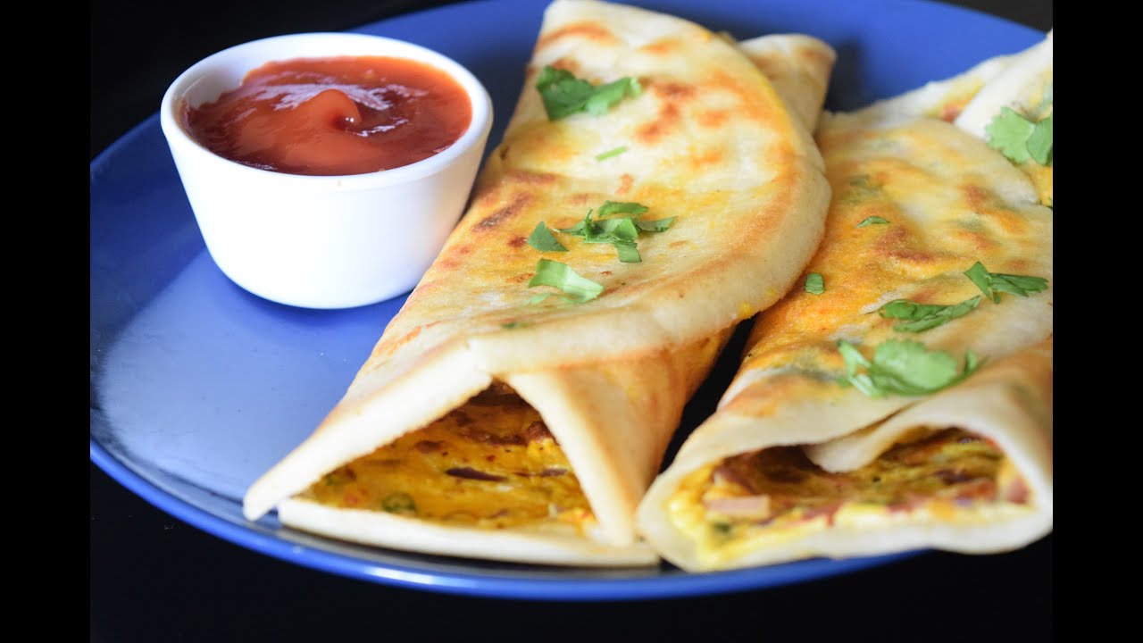 Egg Dosa Recipe | How To Make Egg Dosa | Dosa Omelette Street Food ...