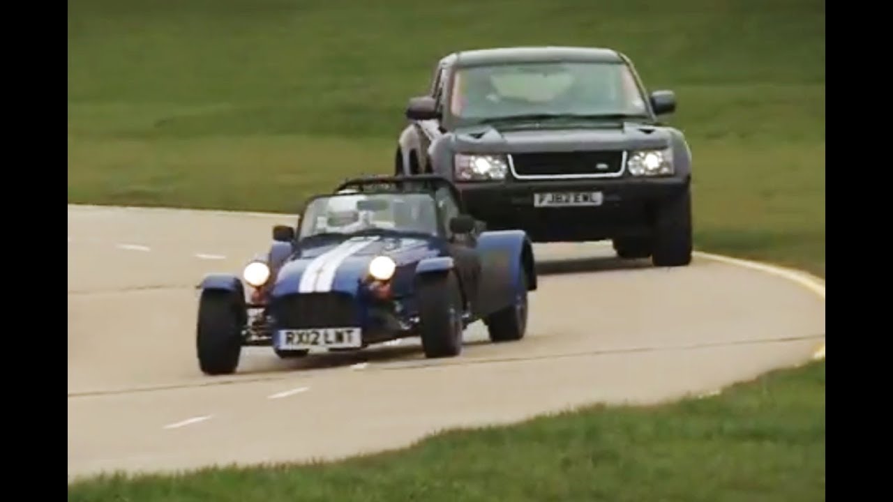 Land Rover Bowler EXR S v Caterham Seven Supersport race - autocar.co ...