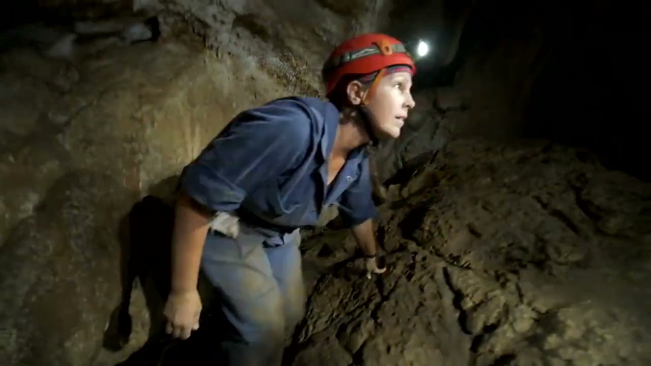 Adventure Caving Australia - YouTube