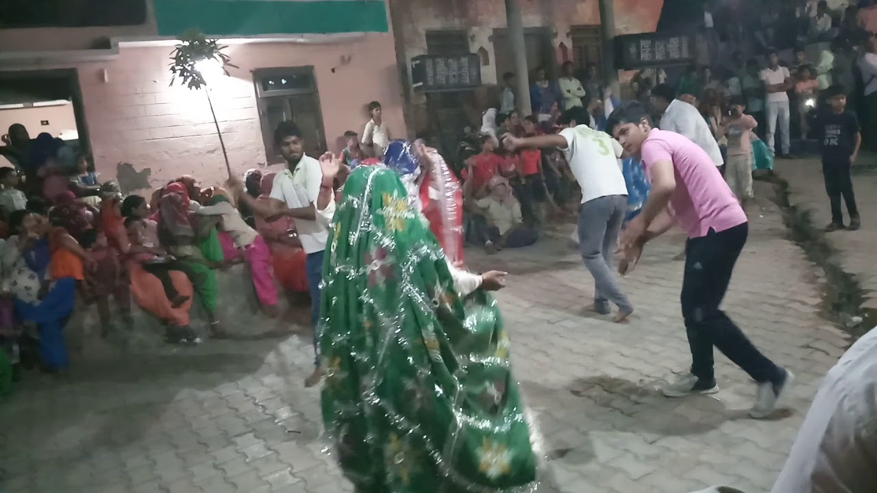 Marroli ki holi choufi - YouTube