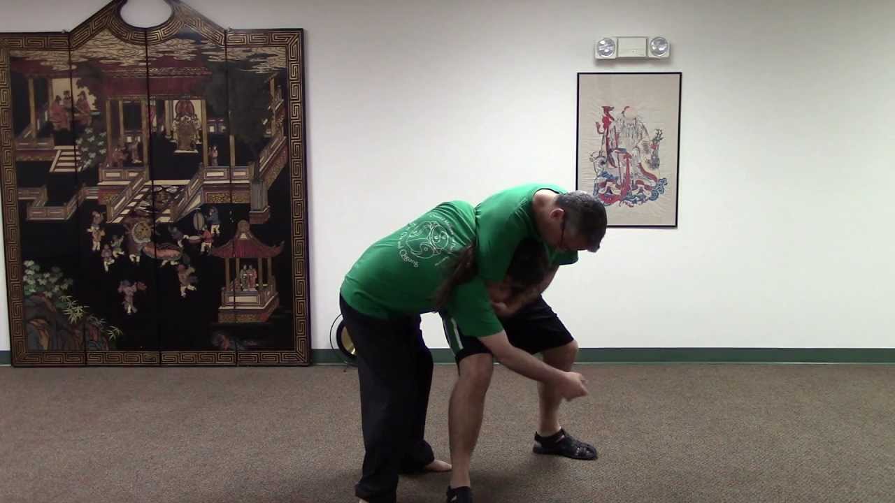 Fun with a Headlock - the loose and open way - YouTube