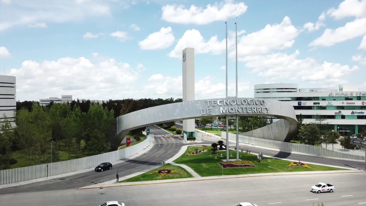 TEC Puebla _ drone_View - YouTube