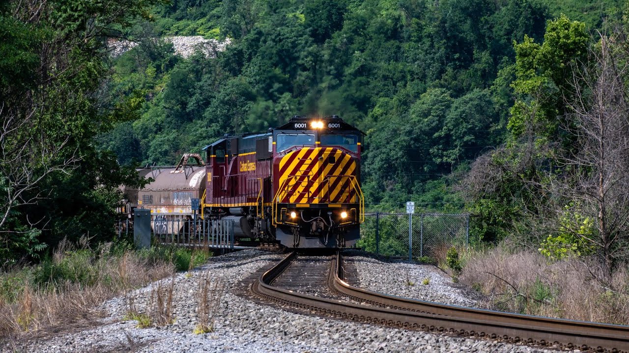 Long AVR Freight Train Leaving Glenwood Yard, Railfanning Pittsburgh ...