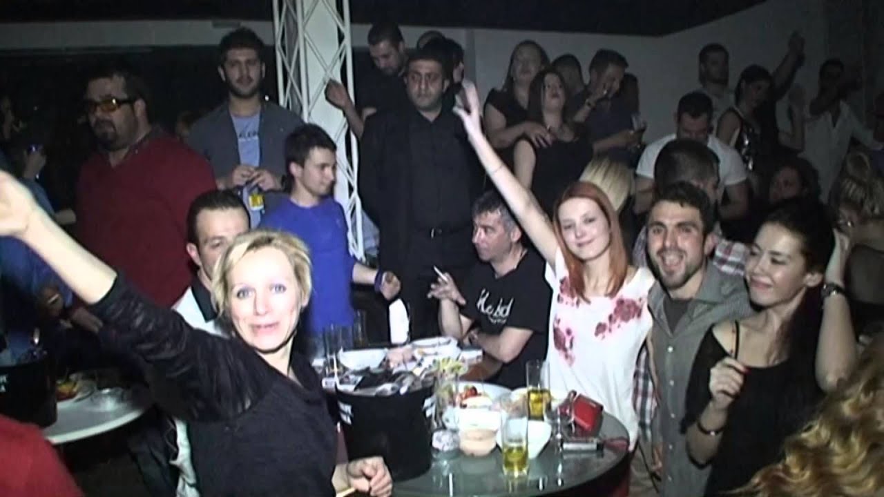 Club Vici cumartesi gecesi coştu - YouTube