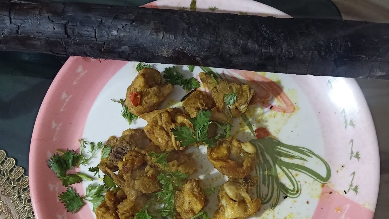 Chicken in Bamboo 😋 - YouTube
