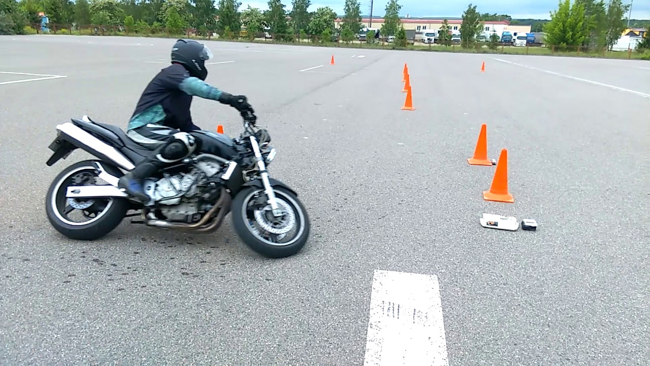 Motogymkhana GP 2020/ Dmitry Swiridov/ Honda Cb600 / Stage1/ head1 ...