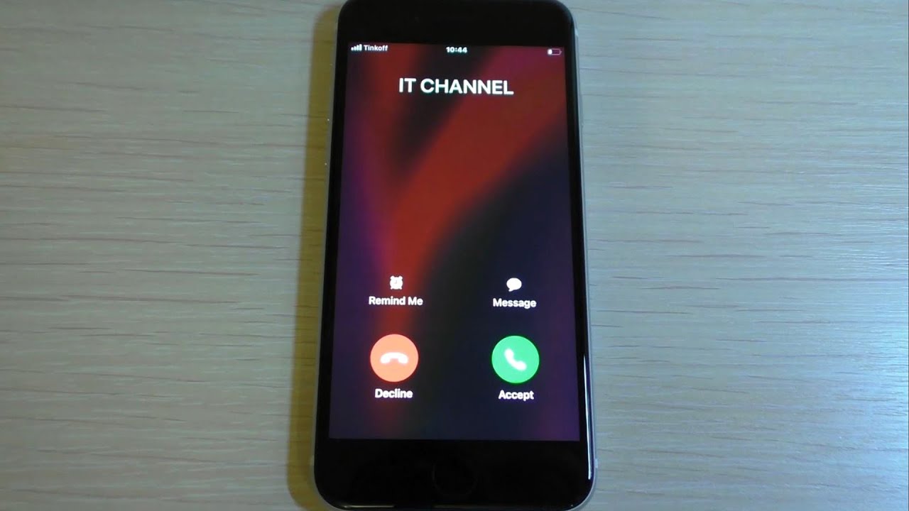 iPhone SE 2020 White Incoming Call - YouTube