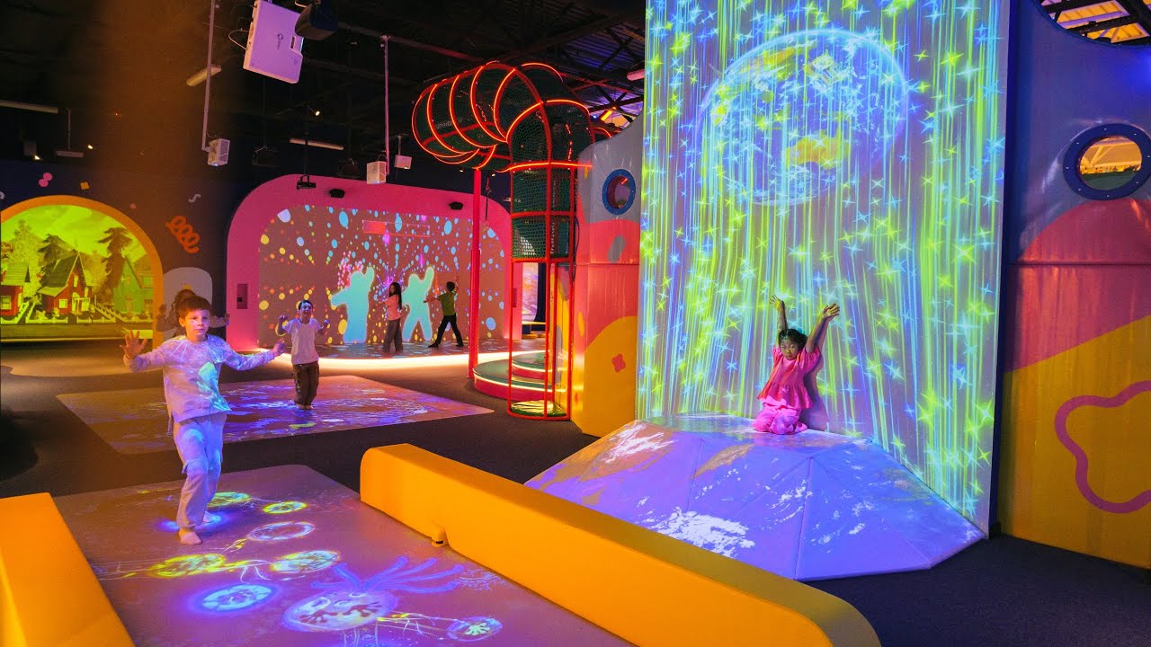 Hello Park / International Chain of Phygital Parks - YouTube