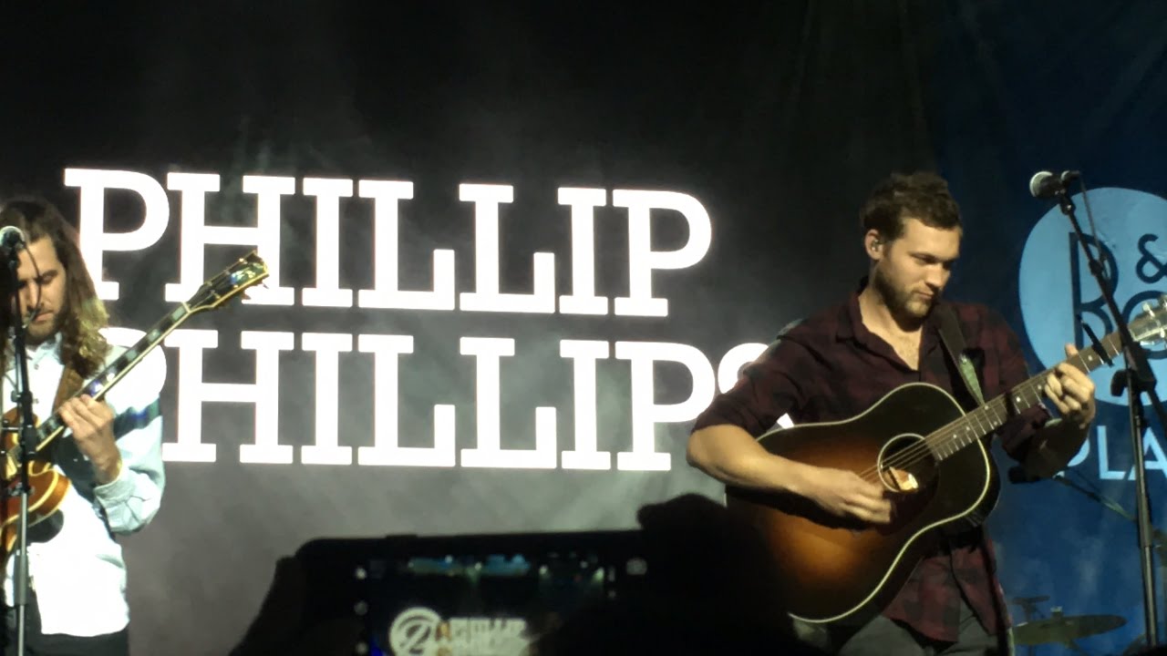 "Man On The Moon" - Phillip Phillips LIVE at Ford's Go Small Live Big ...